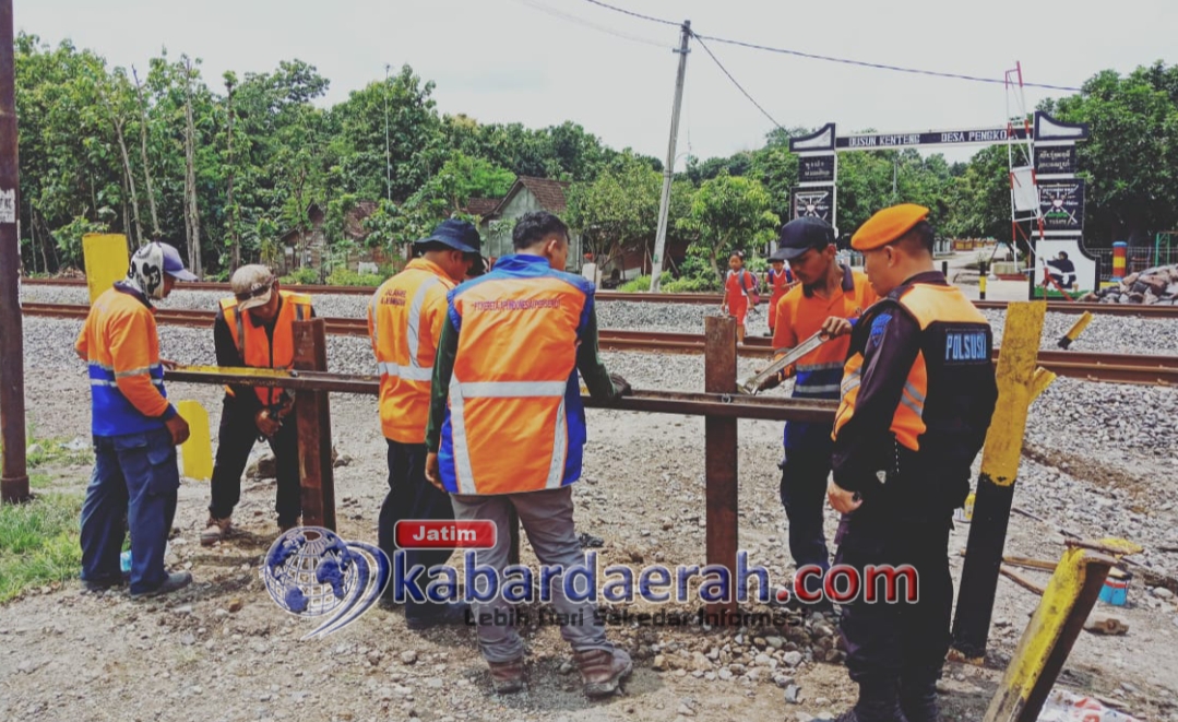 PT KAI Daop 7 Madiun Lakukan Normalisasi Perlintasan Sebidang - Kabar Daerah Jawa Timur