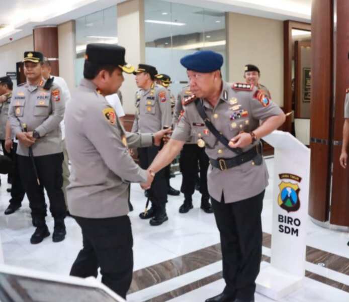 23 Pejabat Polda Jatim Dilantik, Ini Daftar Lengkapnya - Kabar Daerah ...